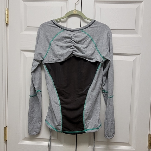 Lucy | Tops | Lucy Activewear Pullover Yoga Top | Poshmark